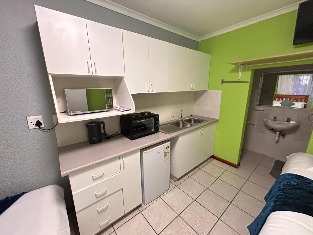 M&D Guest House, Bellville (updated prices 2026)