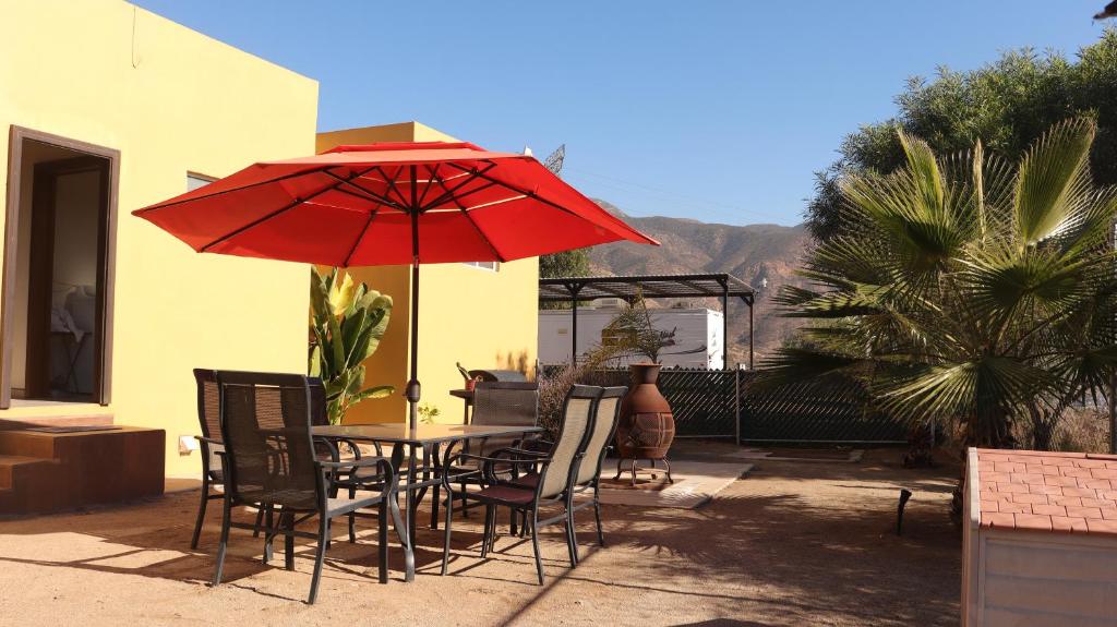 Cozy, Quiet & Pet friendly Gated Patio CASA NINA, Ensenada (tarifs ...
