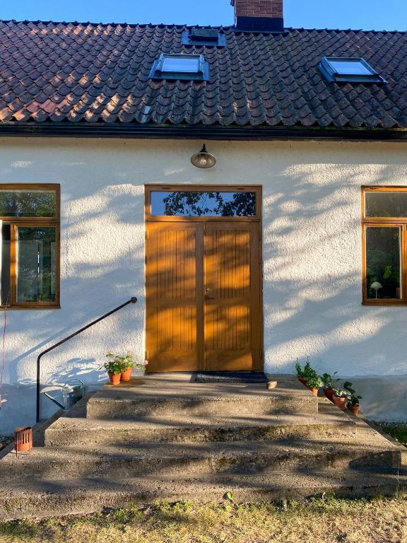 Historic Limestone School By Boge Church, Slite (precios actualizados 2025)