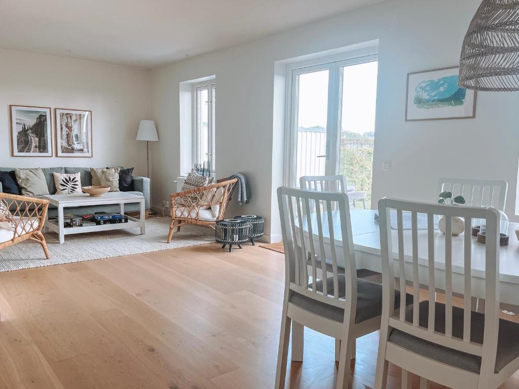 Golfinspirerat boende med cyklar, pool och tennisbana, Torekov (updated ...