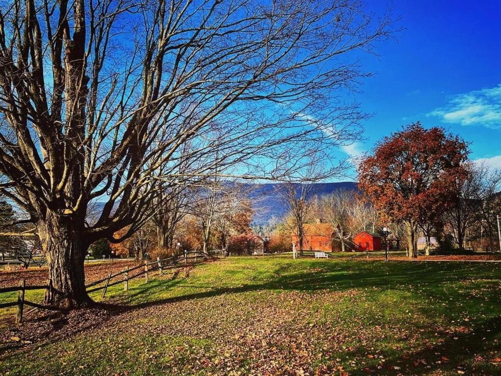 The Oliver Rice House, Manchester Center (updated prices 2025)