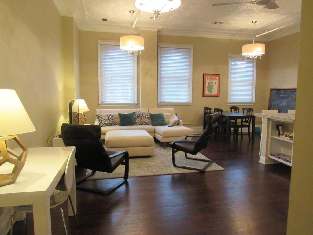 Center Sq Loft In Converted Precinct W Parking, Albany (updated prices ...