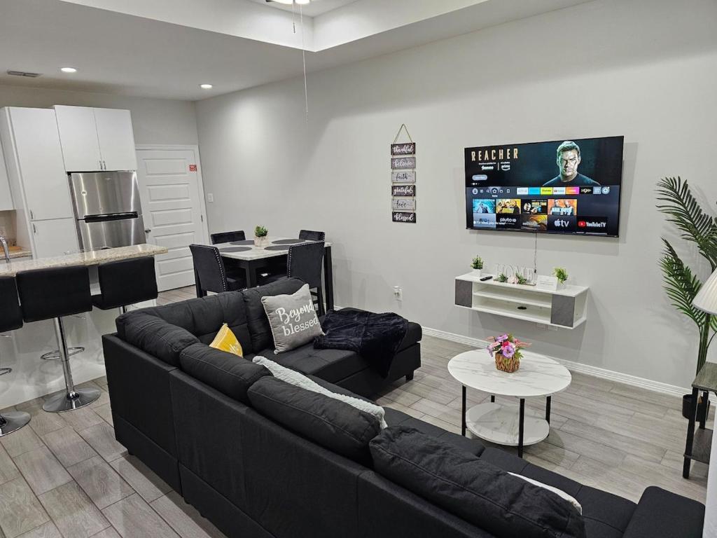 Apt #3 Nice & New 2bed 2bath, Pharr (precios actualizados 2025)