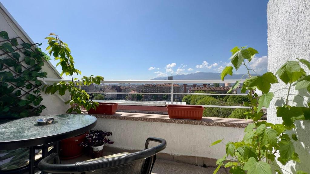 The Nest Above Sofia Studio, Sofia (updated prices 2026)