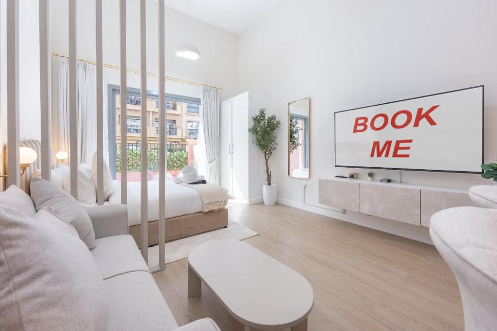 StayShort - Trendy Studio for 3 at Casa Grande in JVC!, Dubai (updated ...