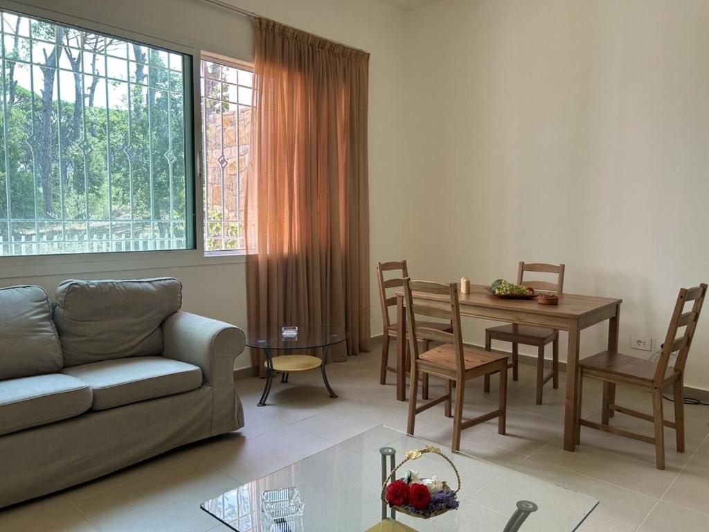 Pinewood Retreat, Dayr al Ḩarf (opdaterede priser for 2026)