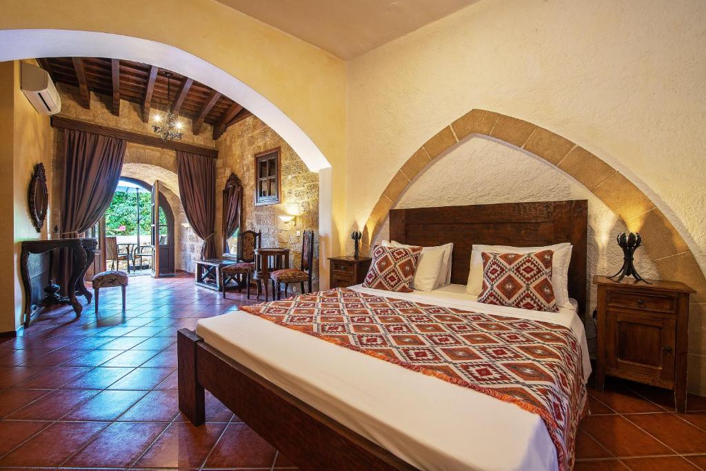 S.Nikolis' Historic Boutique Hotel, Rhodes Town (updated prices 2025)