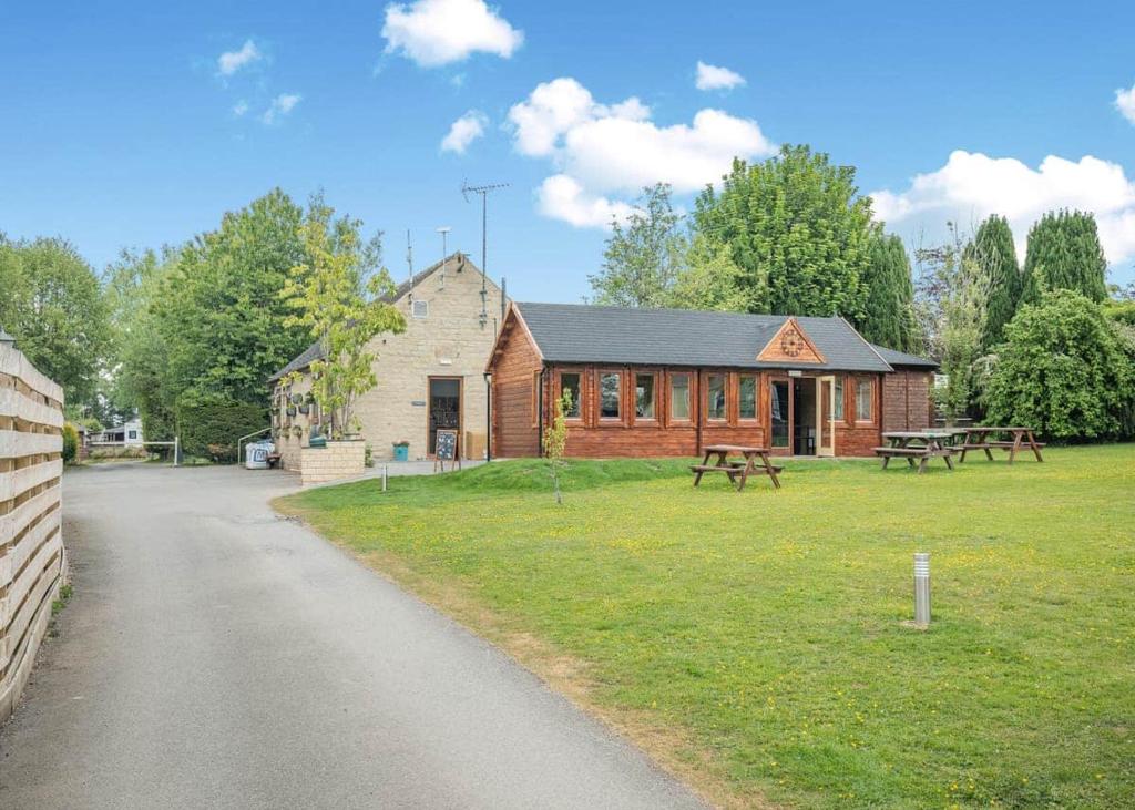 Longnor Wood Holiday Park, Longnor (updated prices 2026)