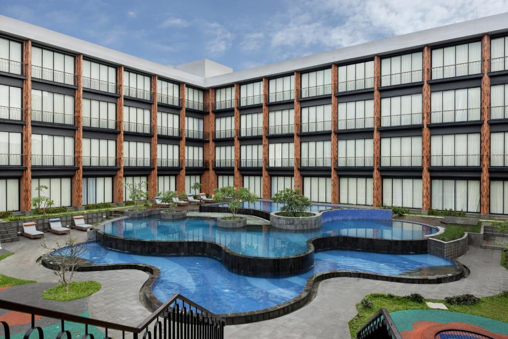 Hotel Santika Premiere Linggarjati - Kuningan, Kuningan (updated prices ...