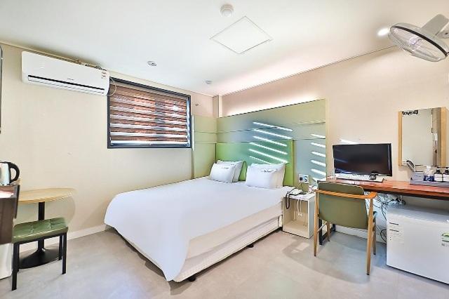 Changwon Jinhae Hotel Two Hearts, Idong (precios actualizados 2025)