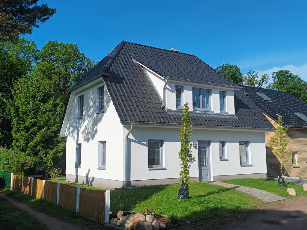 Admiral Brommy, Graal-Müritz (precios actualizados 2025)