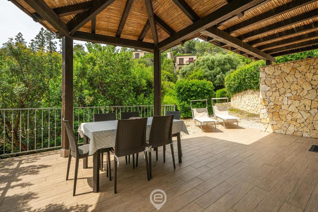 Simone Eden Apartment, Riva dei Pini (aktualisierte Preise für 2025)