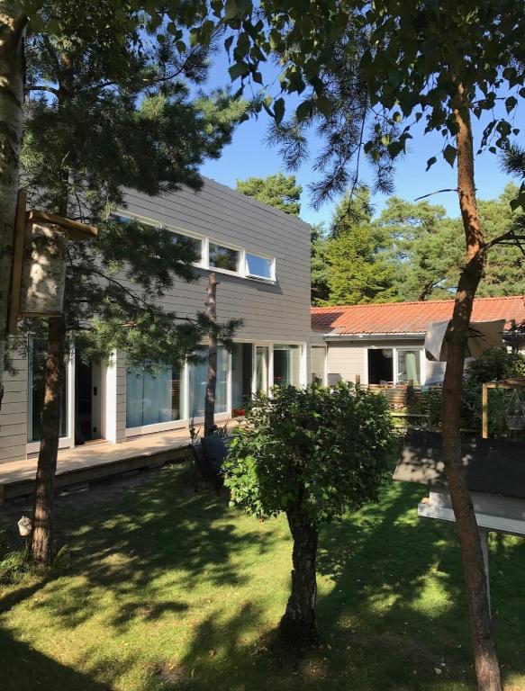 House near the beach in Ljunghusen - Bus from Malmo, Höllviken (updated ...