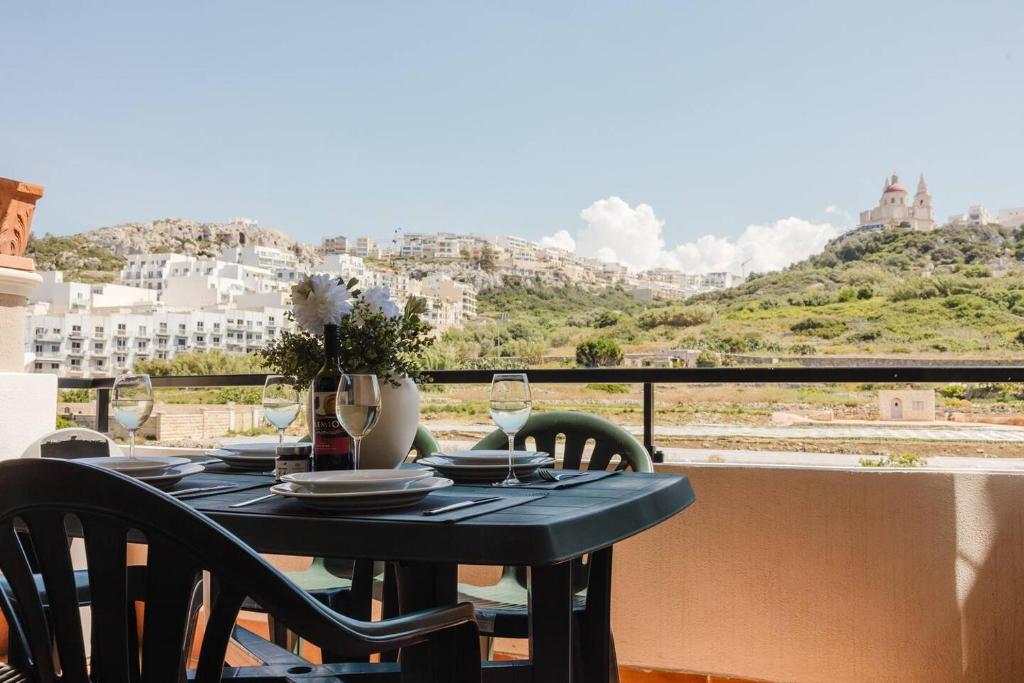Ghadira Bay 3BED right next to beach! by Homely, Mellieħa (updated ...