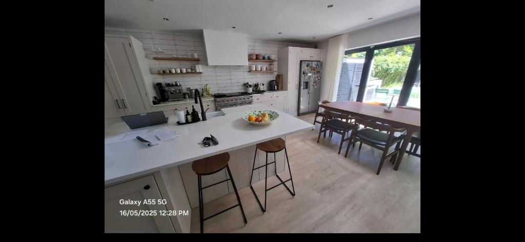Beautiful and spacious home in South Circular Rd, Dublin (updated ...