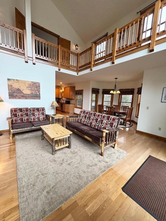 Central Adirondack Retreat, North Creek (updated prices 2025)