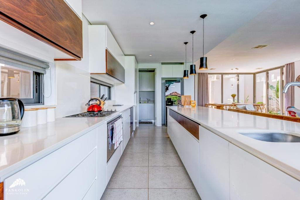 Oceans Edge 4, Zimbali Estate by Euphoric Leisure, Ballito (updated prices 2025)