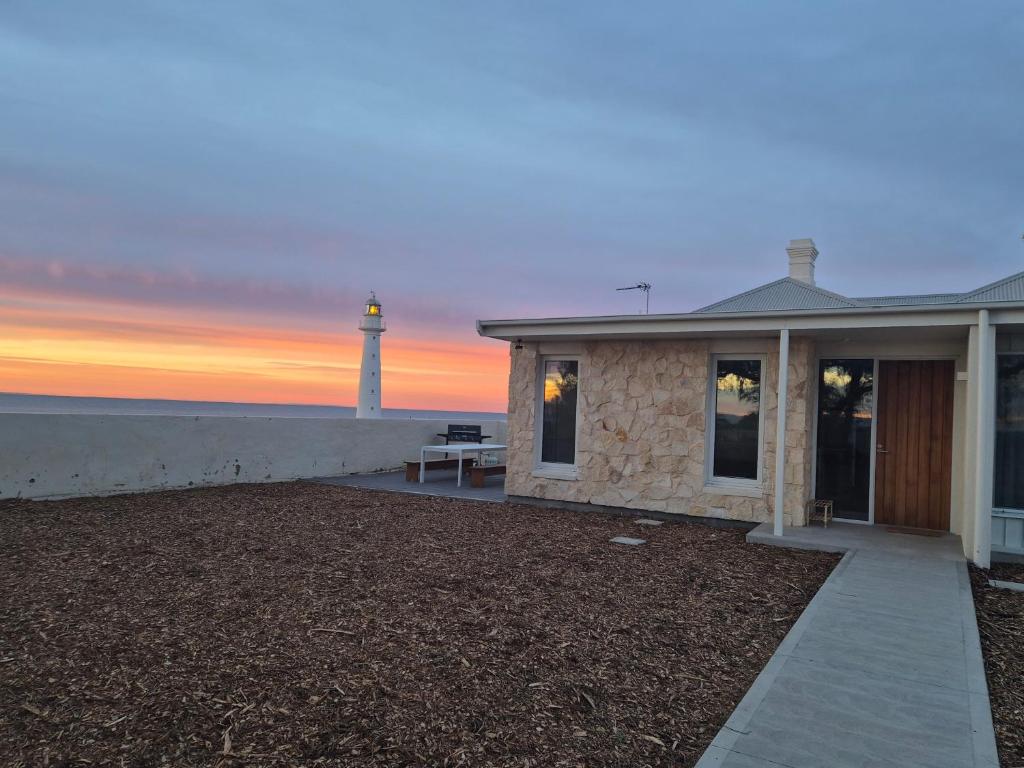 Point Lowly Cottages, Whyalla (updated prices 2025)