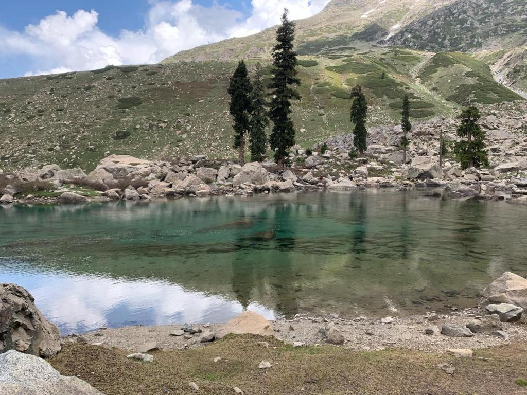 Abshar Hotel, Tāl (precios actualizados 2025)