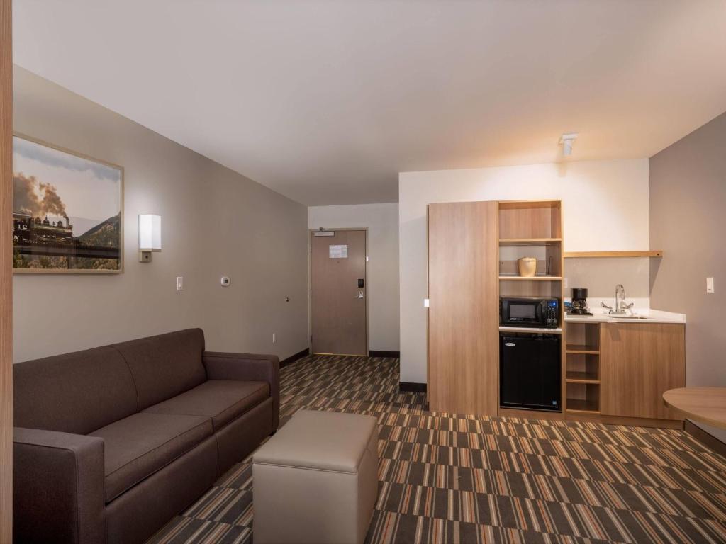 Microtel Inn & Suites by Wyndham Georgetown Lake, Georgetown (updated ...