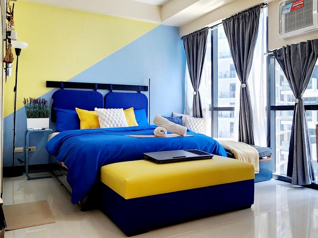 14e Spacious 1-Bedroom in McKinley Hill Sleeps 6 Max Walk to Venice ...