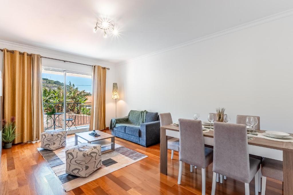 Garajau Escape Modern T2 with Balcony and Parking, Caniço (updated ...