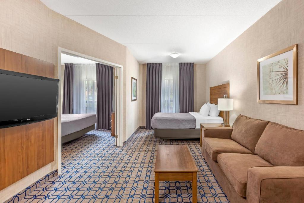 Quality Suites, Whitby (updated prices 2025)