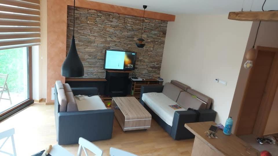 Tajna, Potoci (precios actualizados 2025)