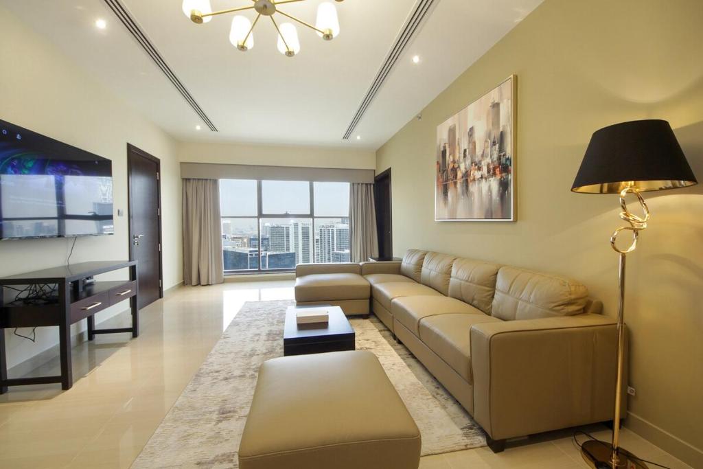 2BR Chic Elite Suite in Downtown near Dubai Mall, Dubai (updated prices ...