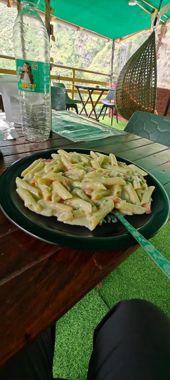 Alooma Cafe and Homestay, Bashist (updated prices 2025)