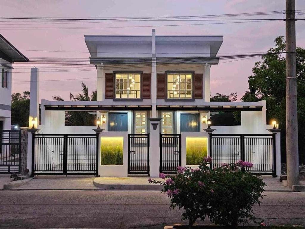 Casa Editha Malolos, Santa Rita (updated prices 2026)