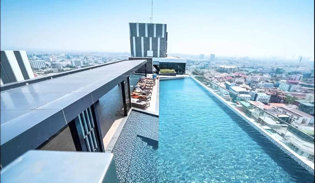 芭達雅南區The Base Central Pattaya - Rooftop Pool and Lounge（2025 年最新房價）