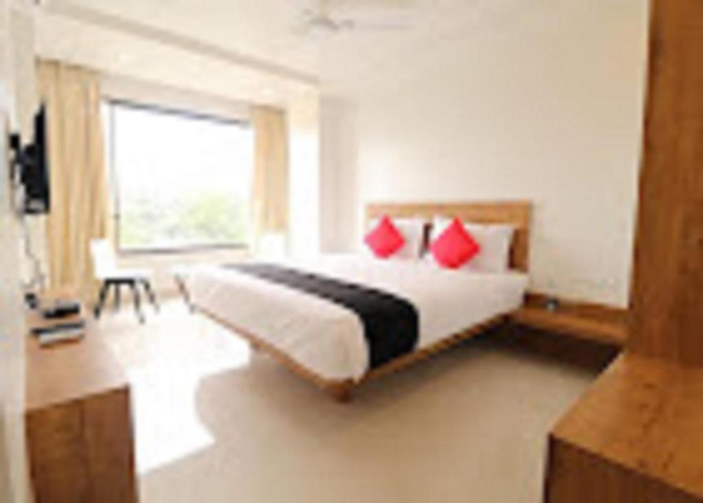 The Orange Flag - Renuka Hotel, Waluj Buzurg (prețuri actualizate 2025)