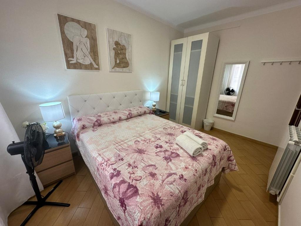 Habitaciones en la calle Valencia, Barcelona (nove cijene za 2025.)