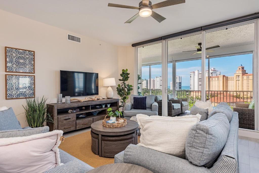 Experience the Ultimate Vacation at Regatta, Naples (updated prices 2026)