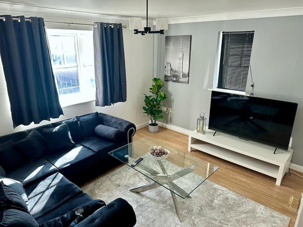 Sianavi Apartments - Caspian Way, Purfleet, Purfleet (precios ...