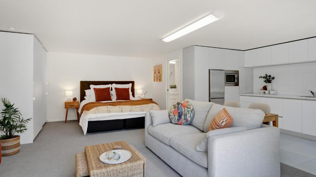 Parkside Studio 59, New Plymouth (updated prices 2026)