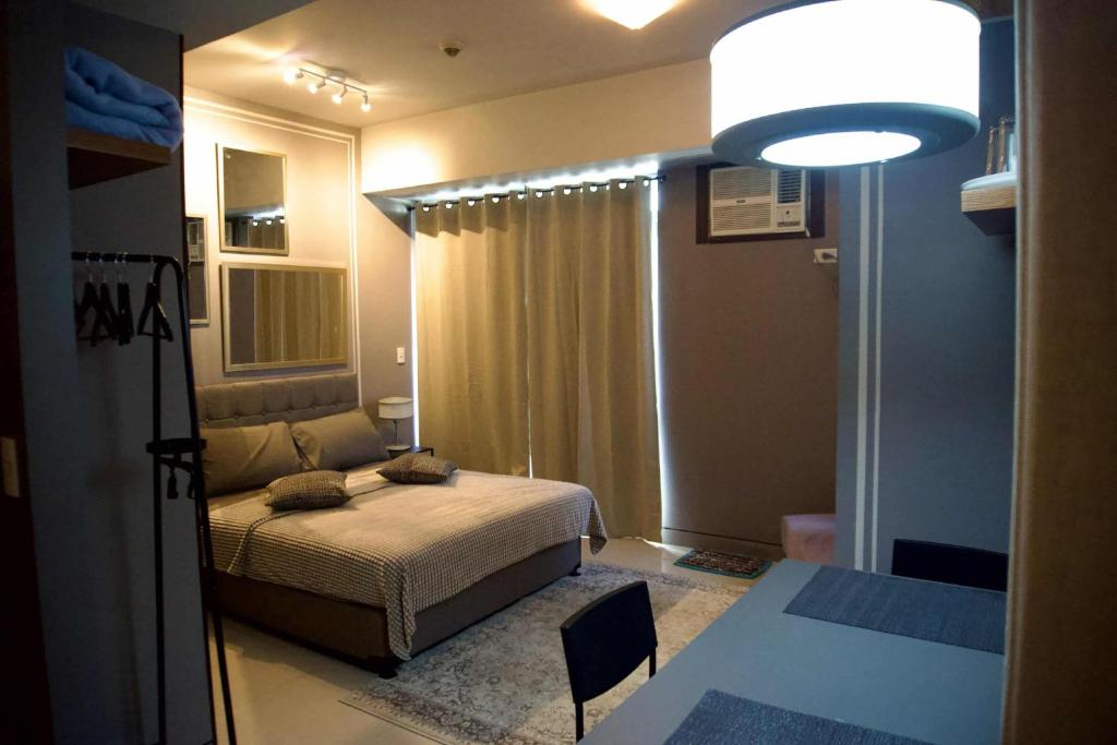 Castle Nook Staycation, Studio-Type Staycation in Manhattan Heights ...