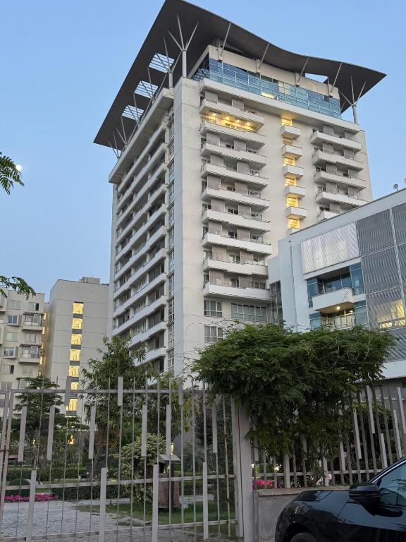 Penta Square Signature Apartments-DHA Lahore, Lahore (updated prices 2025)