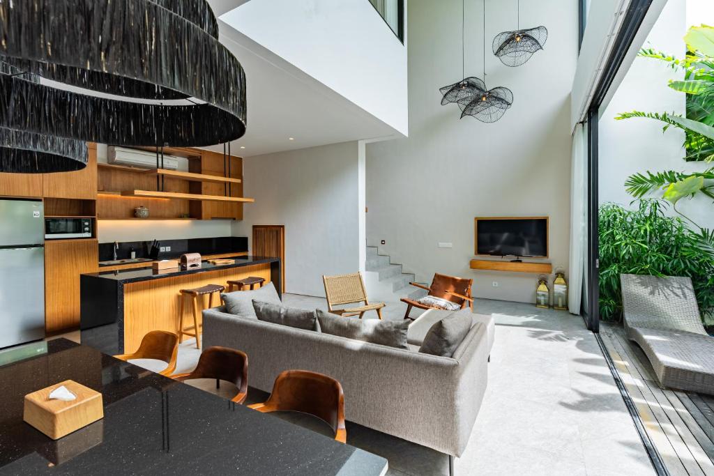 Botanika Estate Private Pool Villa, Canggu (updated prices 2025)