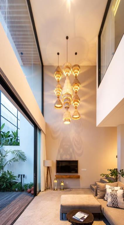 Botanika Estate Private Pool Villa, Canggu (updated prices 2025)