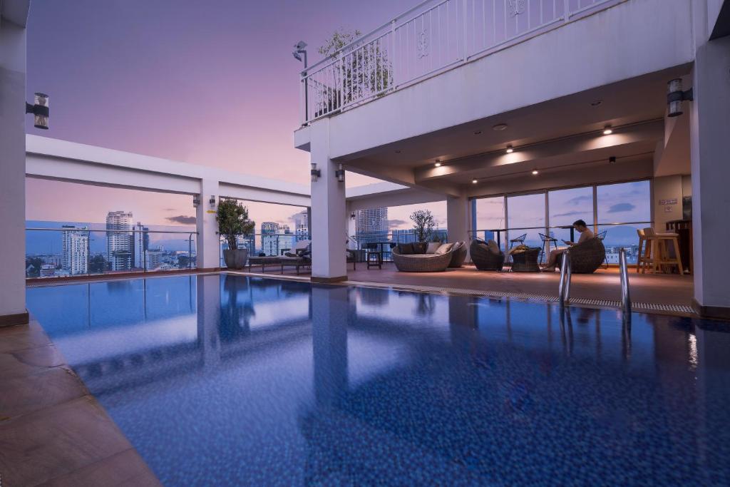 Amana Hotel & Residences, Phnom Penh (updated prices 2026)