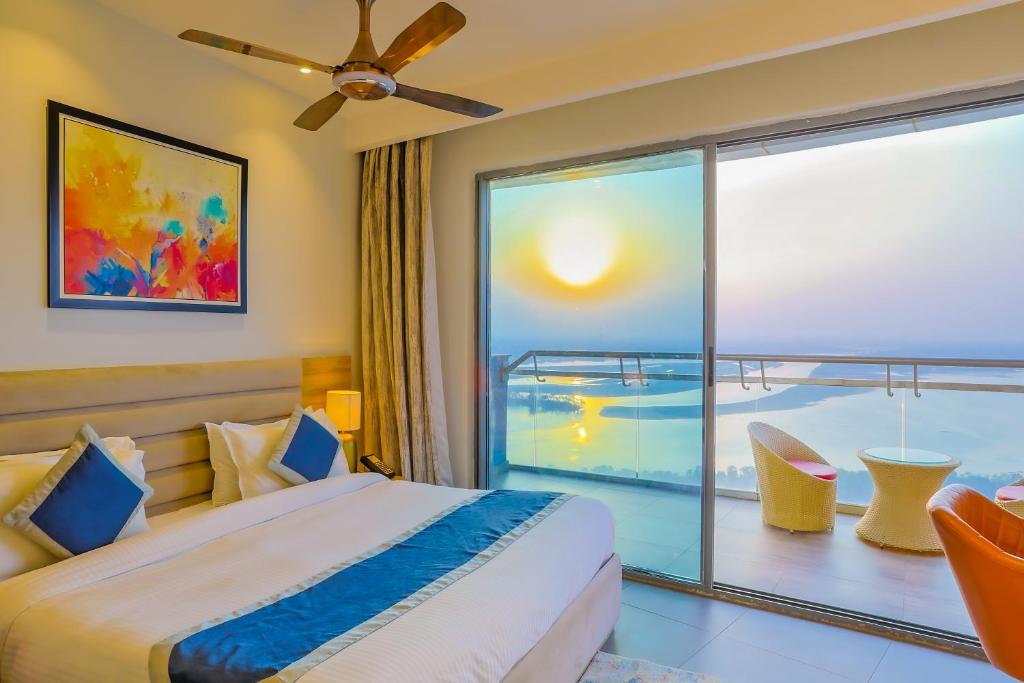 Hotel Livbox at Supernova, Noida (updated prices 2026)