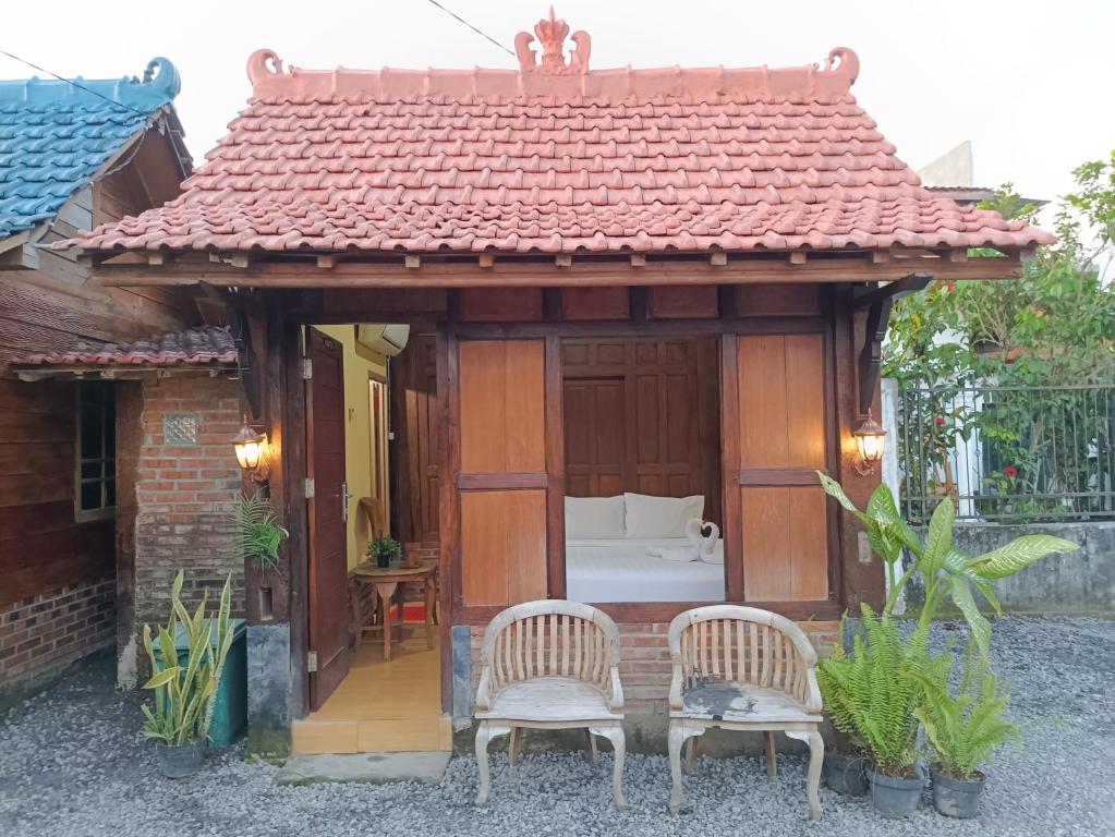 Omah Jowo homestay, Adi Sutjipto (updated prices 2026)