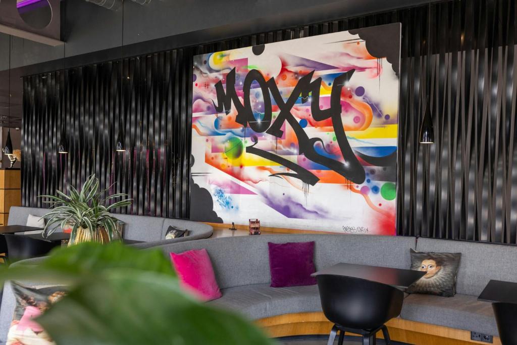 Moxy London Excel, London (updated prices 2025)
