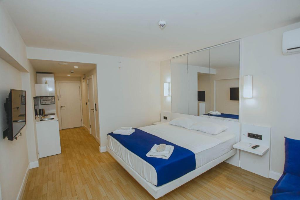 Room number 2410, Batumi (updated prices 2025)