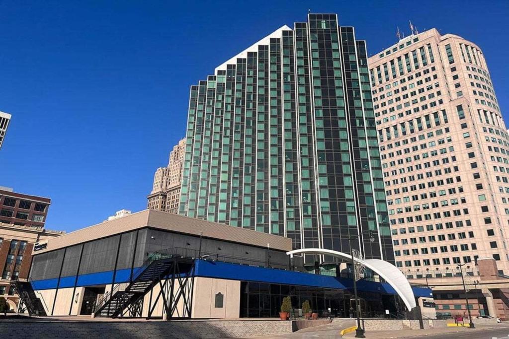 Fort Pontchartrain Detroit, a Wyndham Hotel, Detroit (updated prices 2026)