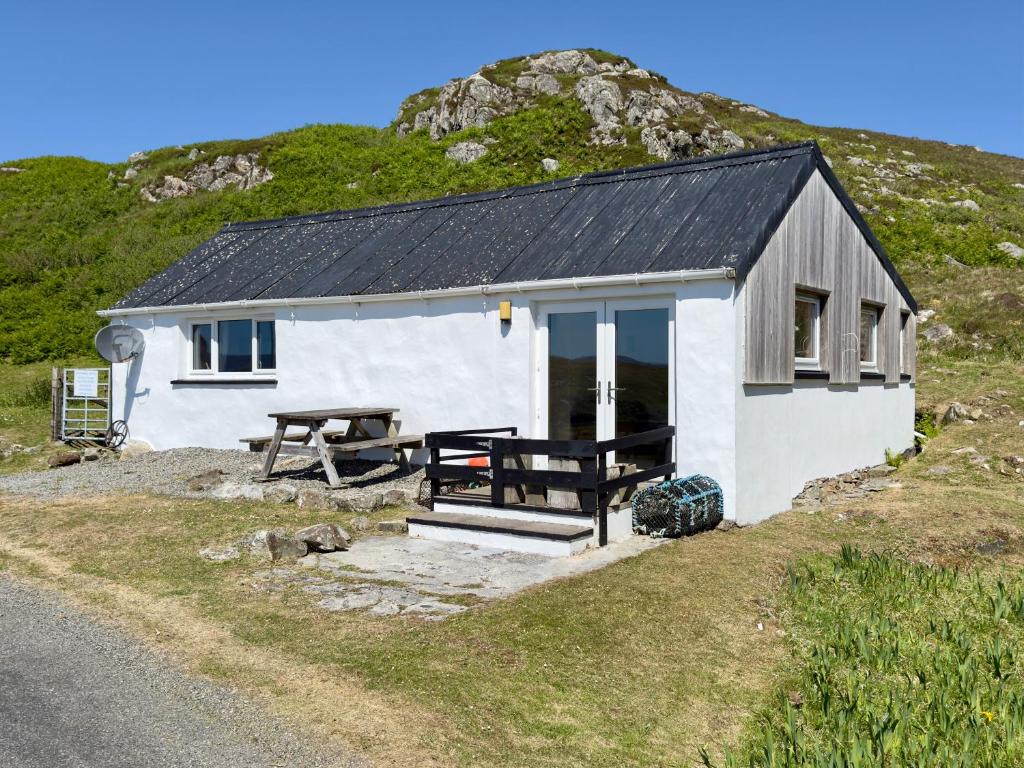 Cartwheel Cottage, Scalpay, Scalpay (updated prices 2025)