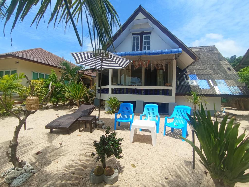 FRONT BEACH FISHER HOUSE BANGPOR BEACH MAENAM-Koh Samui, Amphoe Koh Samui (prezzi aggiornati per ...