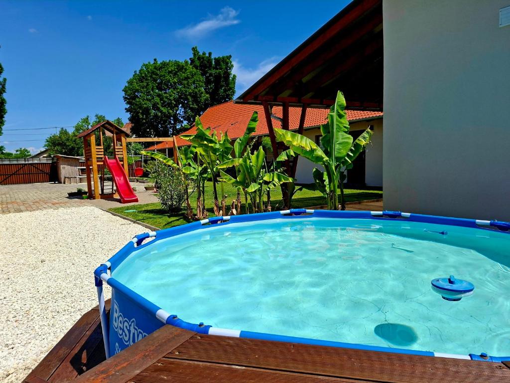 Szélcsengő Wellness Vendégház, Makó (updated prices 2025)